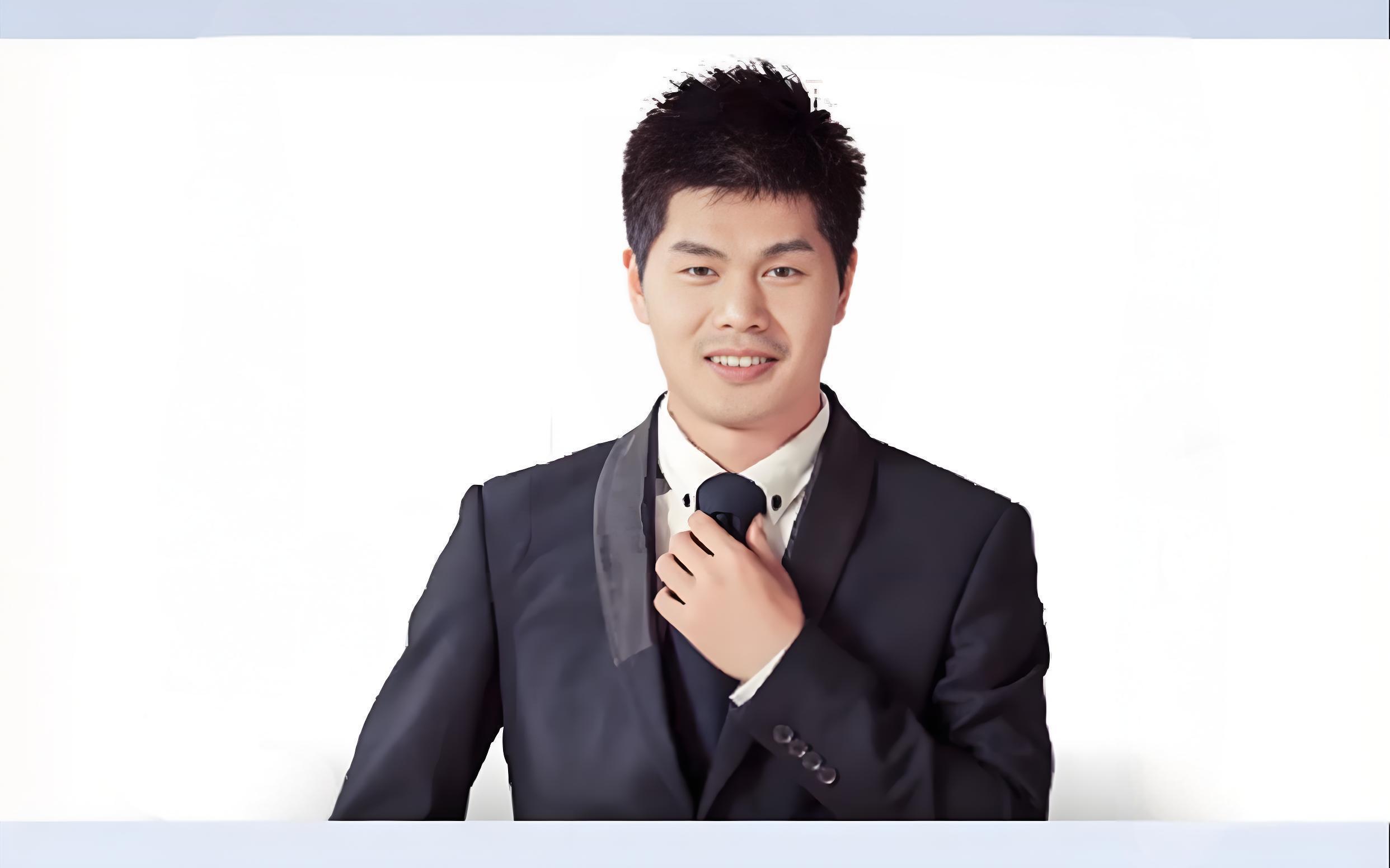 杨建允：AI搜索正在重塑服装定制行业的流量入口和消费决策！-步行街主干道-虎扑社区