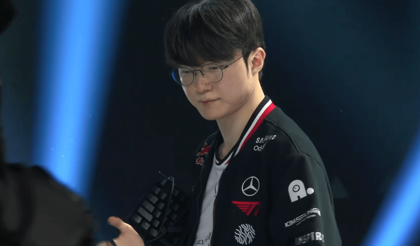 只要不是bo5. t1也不是逾越不了嘛。al真厉害。接下来决赛打gen几几开？-英雄联盟丨LPL-虎扑社区