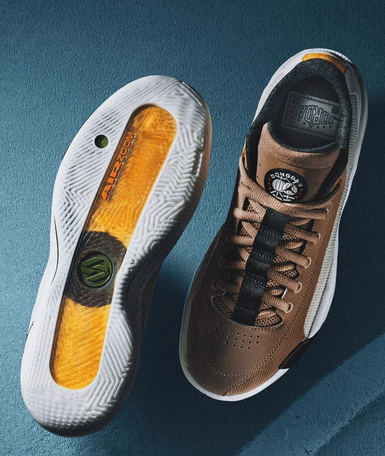 【装备资讯】 牌面！东契奇LUKA4和首款支线品牌LUKA.77亮相-运动装备-虎扑社区